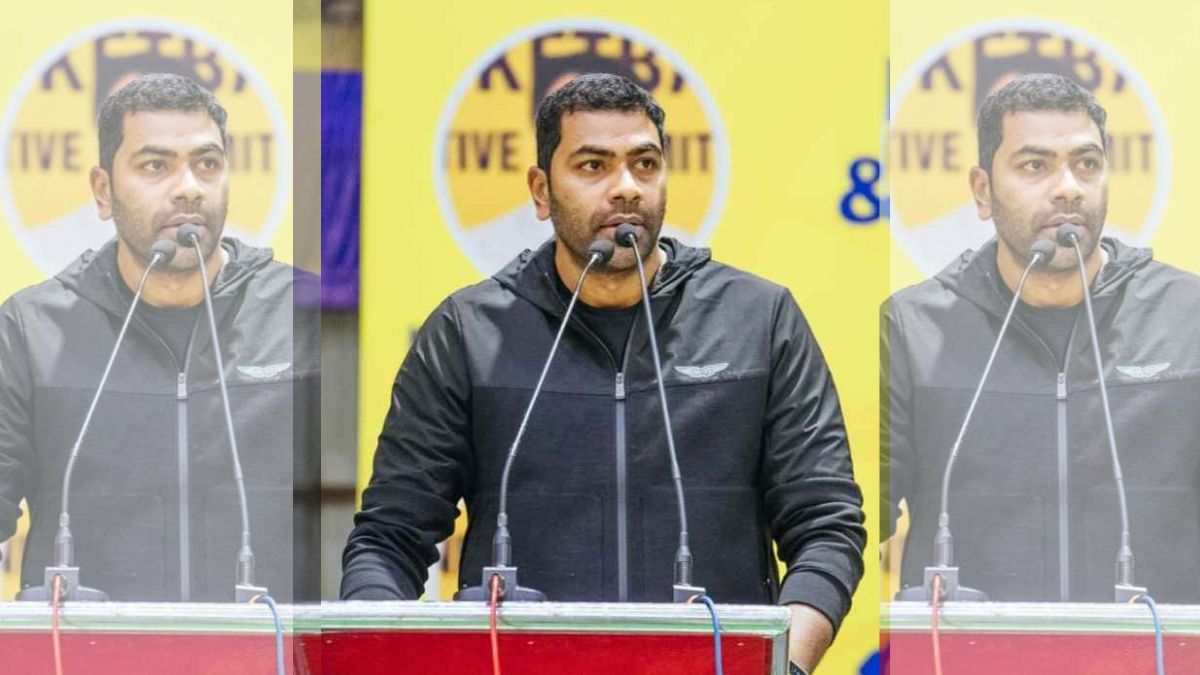 ஆதவ் அர்ஜுனா மற்றும் அவரை இடைநீக்கம் செய்ததன் பின்னணியில் உள்ள விசிகவின் அரசியல் நிர்ப்பந்தங்கள்